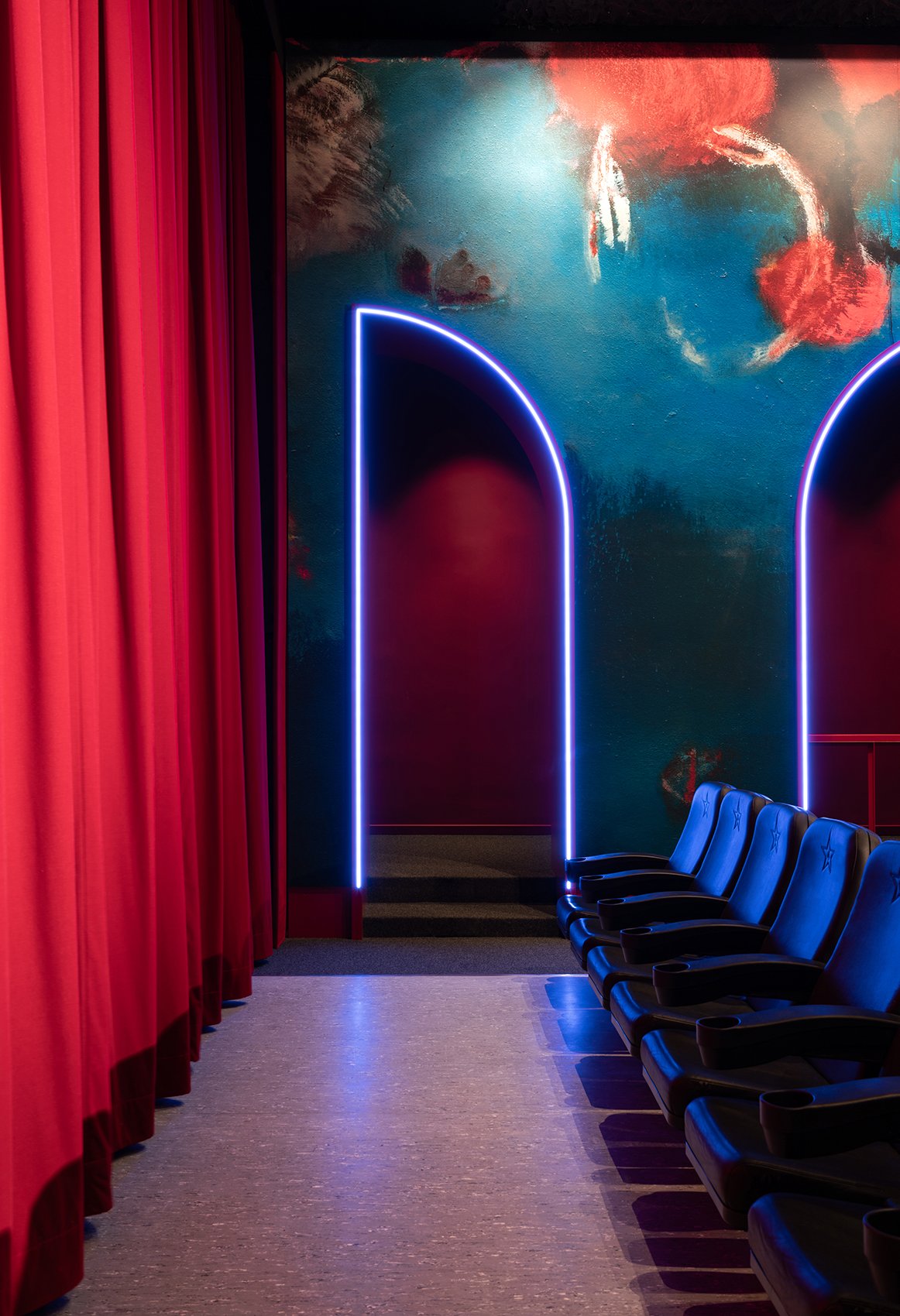 Yorck Kino Blauer Stern / Batek Architekten