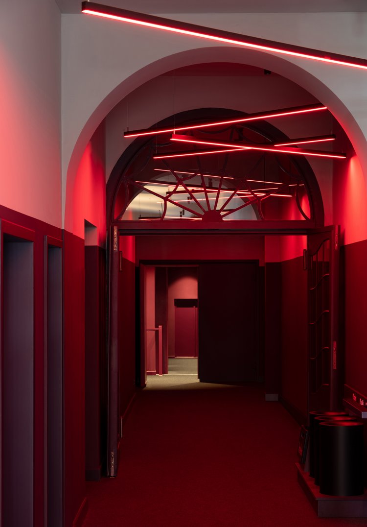 Yorck Cinema Blauer Stern / Batek Architekten